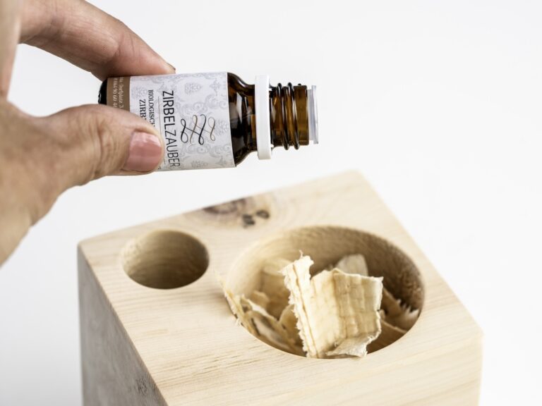 Zirbenholz Geschenke und Deko | ZIRBELZAUBER Shop